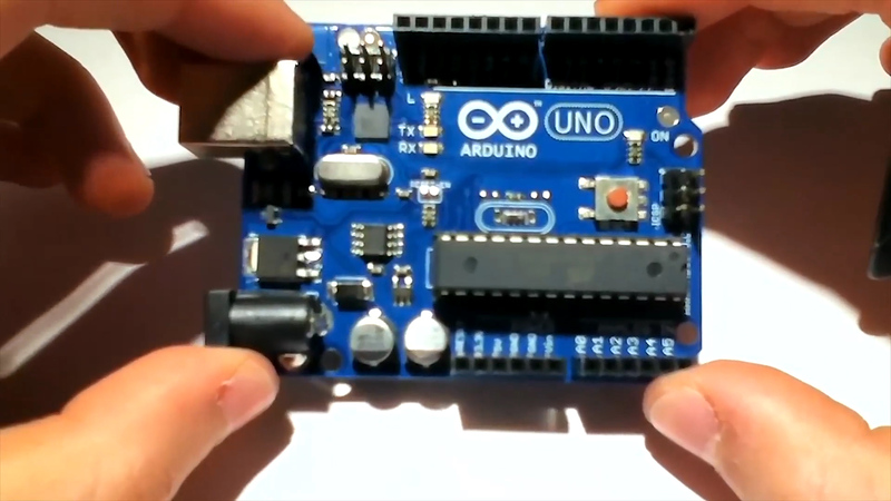 Arduino Uno Hardware And Features